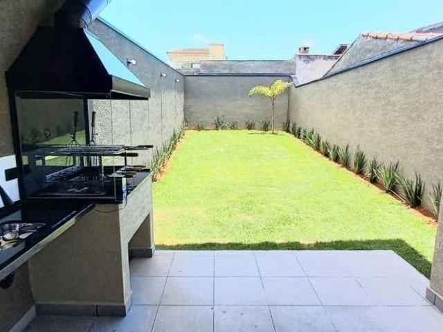 Sobrado com 3 quartos à venda, 122 m² por R$ 900.000 Alvinópolis Atibaia/SP