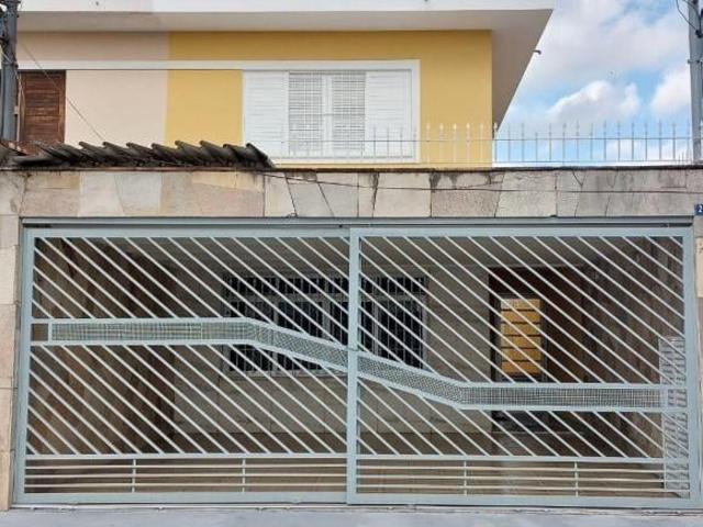 Sobrado com 3 quartos à venda, 143 m² por R$ 950.000 Jardim Vila Galvão Guar