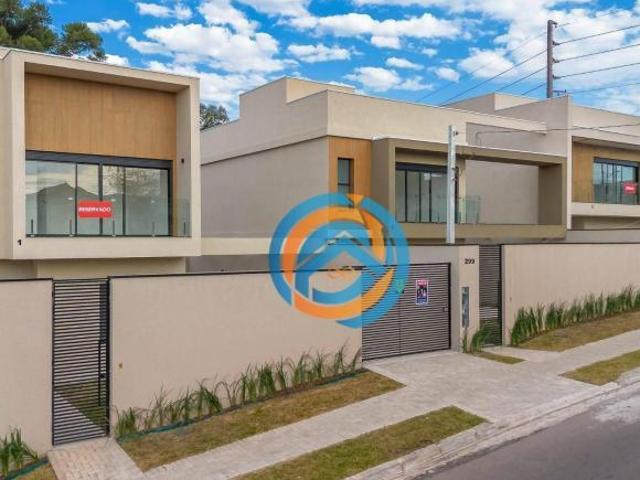 Sobrado com 3 quartos à venda, 144 m² por R$ 937.000 Uberaba Curitiba/PR
