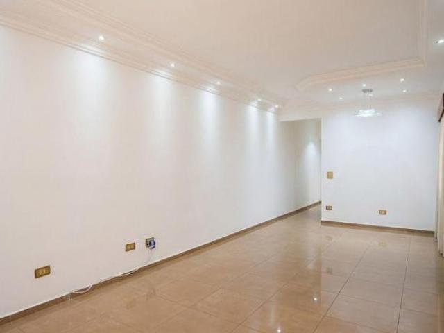 Sobrado com 3 Quartos à venda, 147m² Vila Barros