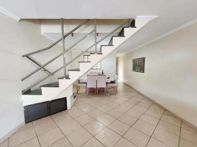 Sobrado com 3 Quartos à venda, 151m² Jardim Celeste