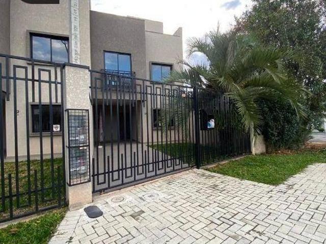 Sobrado com 3 quartos à venda, 158 m² por R$ 885.000 Novo Mundo Curitiba/PR