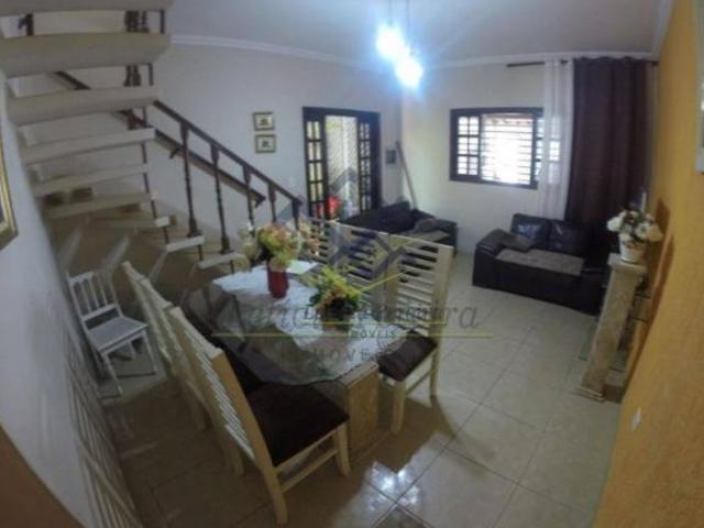 Sobrado com 3 quartos à venda, 160 m² por R$ 420.000 Parque Maria Helena Suzano/SP