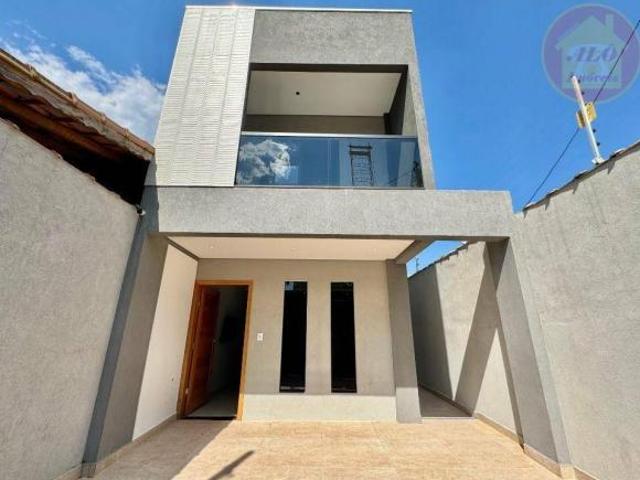 Sobrado com 3 quartos à venda, 160 m² por R$ 935.000 Aviação Praia Grande/SP