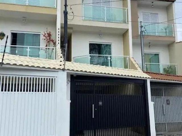 Sobrado com 3 quartos à venda, 180 m² por R$ 830.000 Vila Rosa São Paulo/SP