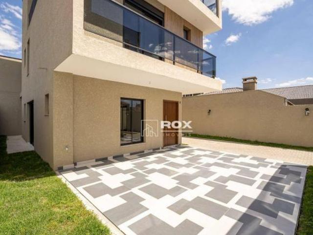 Sobrado com 3 quartos à venda, 190 m² por R$ 964.990 Xaxim Curitiba/PR