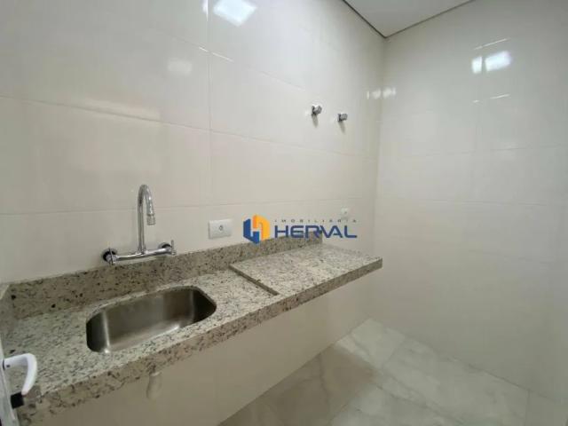 Sobrado com 3 quartos à venda, 197 m² por R$ 1.290.000 Jardim Paris IV Maringá/PR