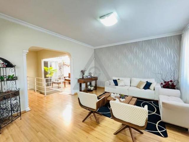 Sobrado com 3 Quartos à venda, 201m² Taquaral