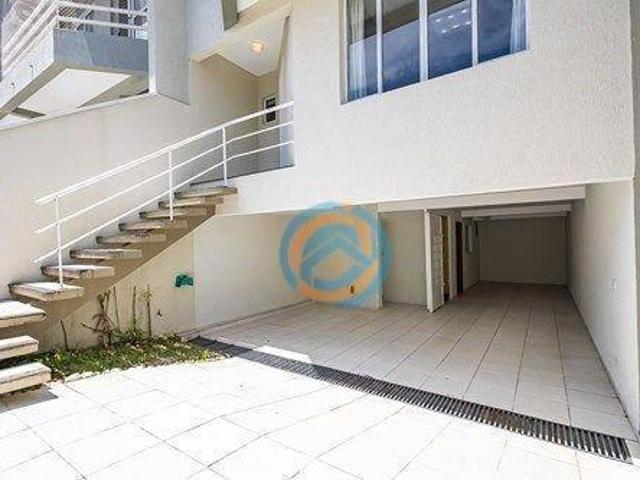 Sobrado com 3 quartos à venda, 213 m² por R$ 1.180.000 Seminário Curitiba/PR