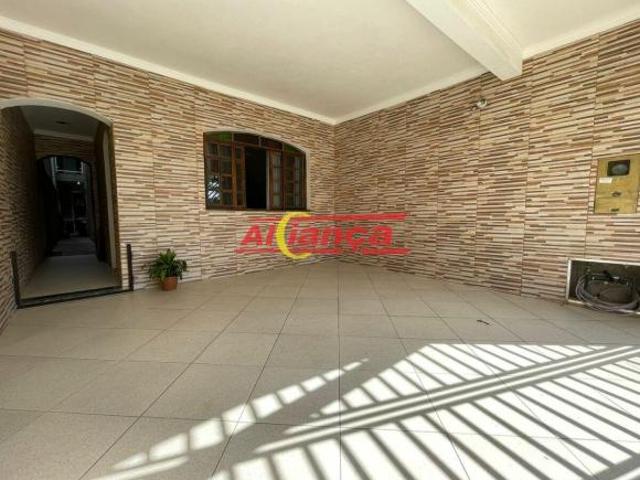 SOBRADO COM 3 QUARTOS A VENDA, 240 m2 Residencial Cerconi Guarulhos SP