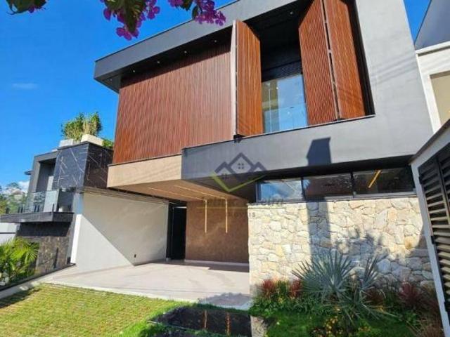 Sobrado com 3 Quartos à venda, 240 m² por R$ 3.000.000 Cézar de Souza Mogi das Cruzes/SP