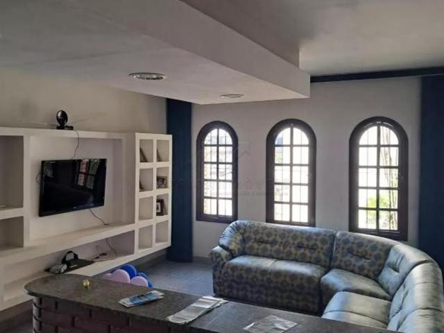 Sobrado com 3 Quartos à venda, 252m² por R$ 760.000,00 Jardim Marek, Santo André/SP