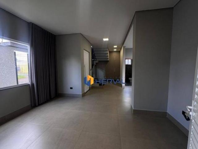 Sobrado com 3 quartos à venda, 255 m² por R$ 1.980.000 Bom Jardim Maringá/PR