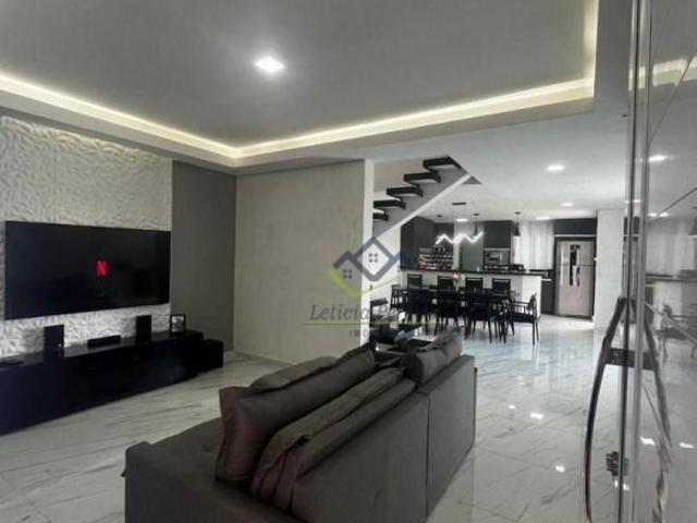 Sobrado com 3 quartos à venda, 292 m² por R$ 900.000 Residencial Colinas Mogi das Cruzes/SP