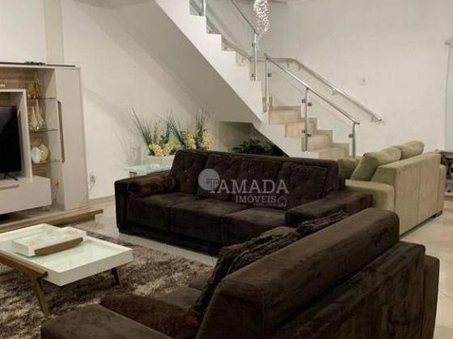 Sobrado com 3 Quartos à venda, 300 m² por R$ 850.000 Vila Domitila São Paulo/SP