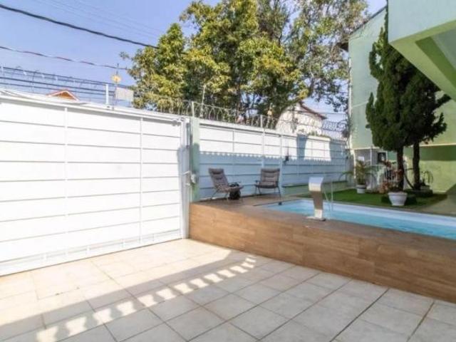Sobrado com 3 quartos à venda, 300 m² por R$ 1.300.000 Jardim Bom Clima Guarulhos/SP