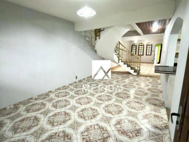 Sobrado com 3 quartos à venda, 315 m² por R$ 899.000 Vila Vitória Santo André/SP