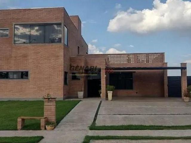 Sobrado com 3 quartos à venda, 348 m² por R$ 3.800.000 Jardim Quintas da Terracota Indaiatuba/SP