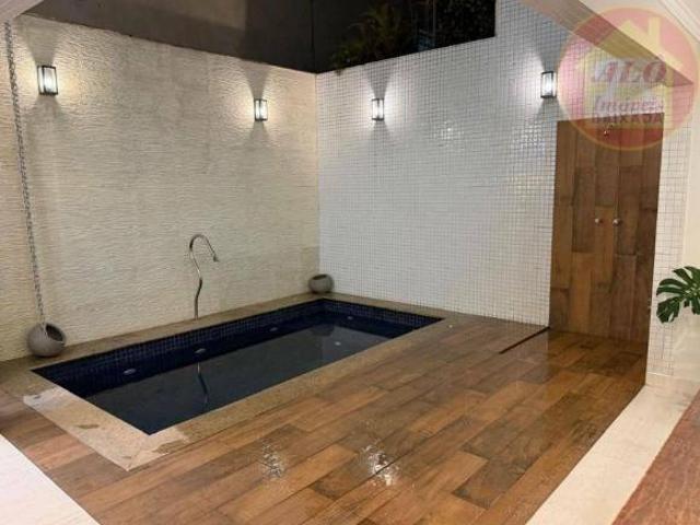Sobrado com 3 quartos à venda, 350 m² por R$ 2.900.000 Gonzaga Santos/SP