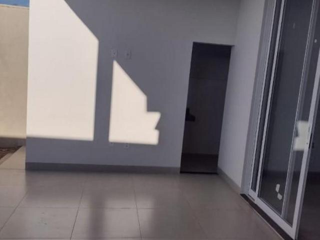 Sobrado com 3 quartos à venda bairro Quinta Alto Umuarama Uberlândia/MG