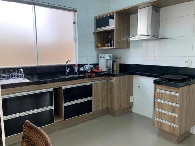Sobrado com 3 quartos à venda Condomínio Paradiso Ecológico Uberlândia/MG