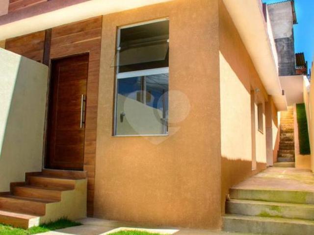 Sobrado com 3 quartos à venda em Terra Preta terra Preta SP