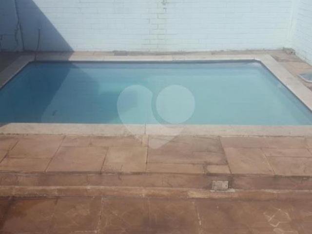 Sobrado com 3 quartos à venda em Tremembé SP