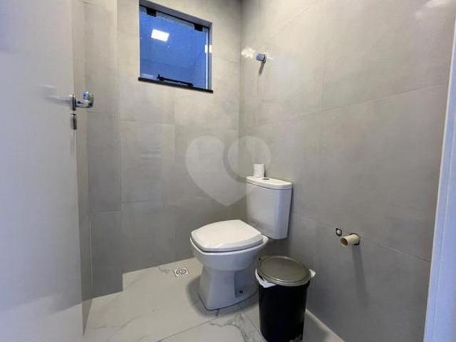 Sobrado com 3 quartos à venda em Umbará PR