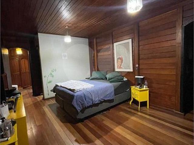Sobrado com 3 quartos à venda em Veleiros SP