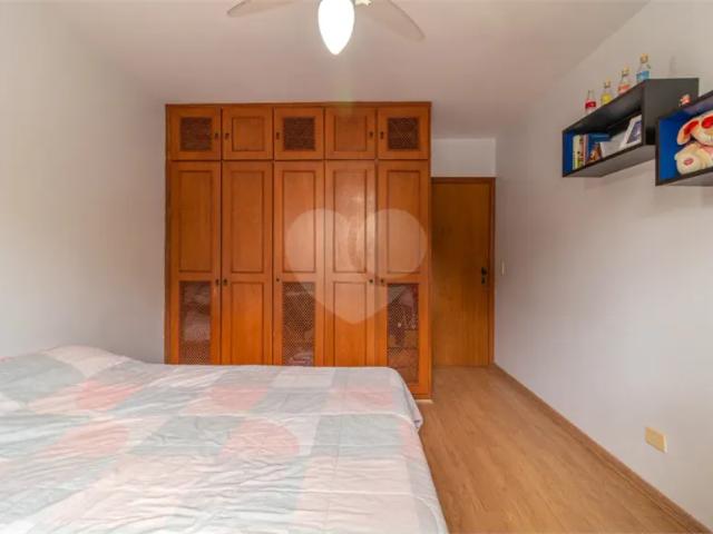 Sobrado à venda com 3 quartos, sendo 1 suíte, em Vila Mascote, São Paulo SP