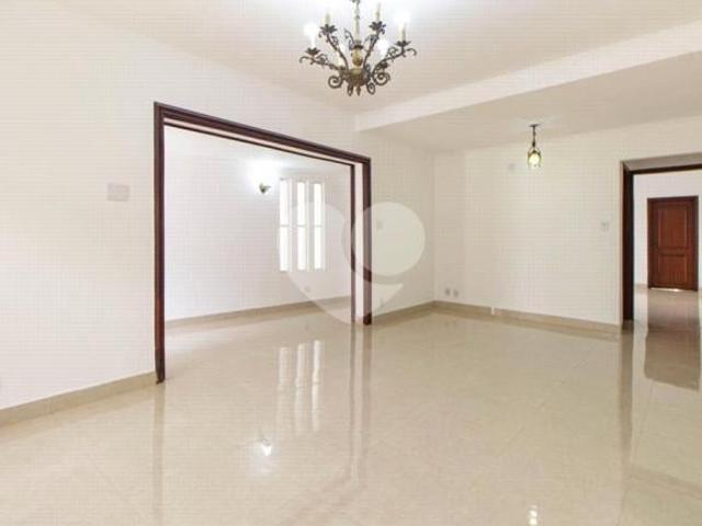 Sobrado com 3 quartos à venda em Vila Mariana SP