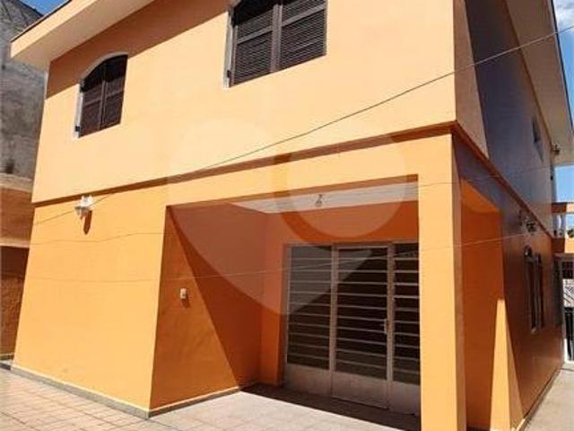Sobrado com 3 quartos à venda em Vila nhocune SP