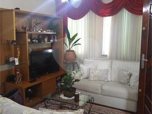 Sobrado com 3 quartos à venda em Vila nivi SP