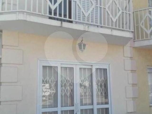 Sobrado com 3 quartos à venda em Vila basileia SP