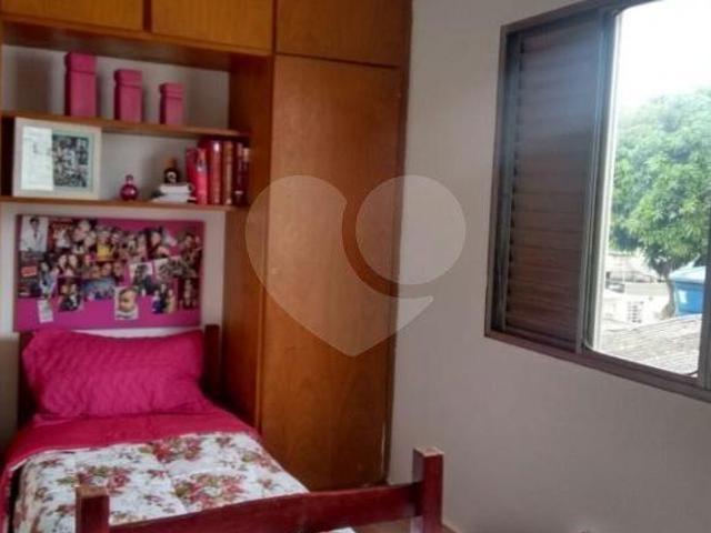 Sobrado com 3 quartos à venda em Vila Bela SP