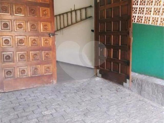 Sobrado com 3 quartos à venda em Vila boaçava SP