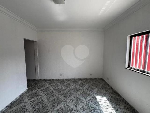 Sobrado com 3 quartos à venda em Vila Carrão SP