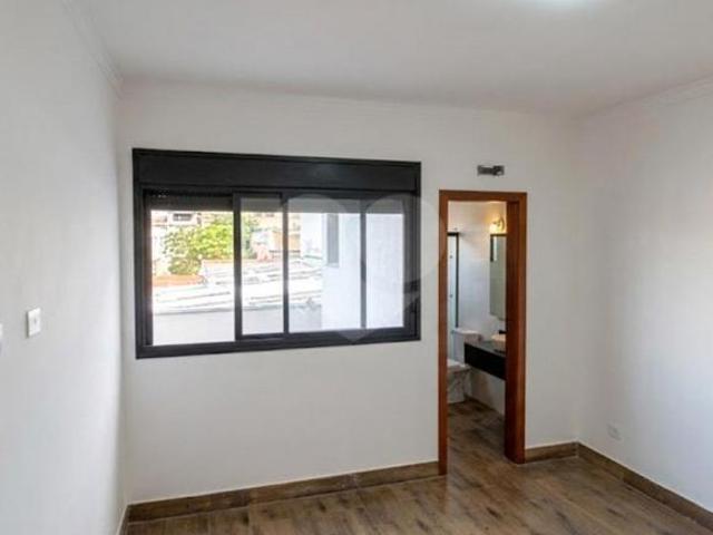 Sobrado com 3 quartos à venda em Vila catupia SP