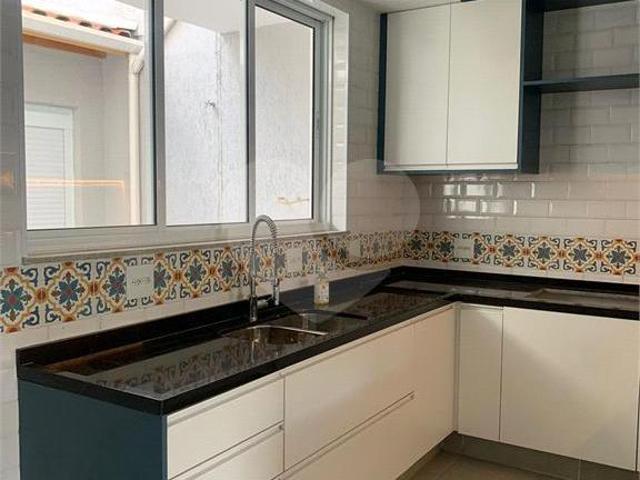 Sobrado com 3 quartos à venda em Vila Congonhas SP