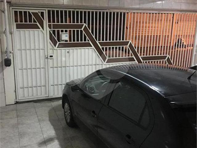 Sobrado com 3 quartos à venda em Vila Ema SP