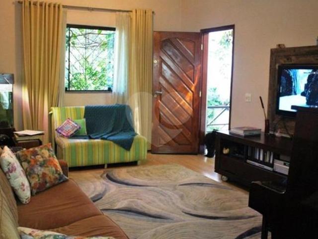 Sobrado com 3 quartos à venda em Vila guaca SP