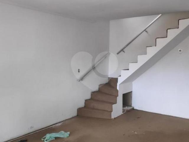 Sobrado com 3 quartos à venda em Vila irmãos arnoni SP
