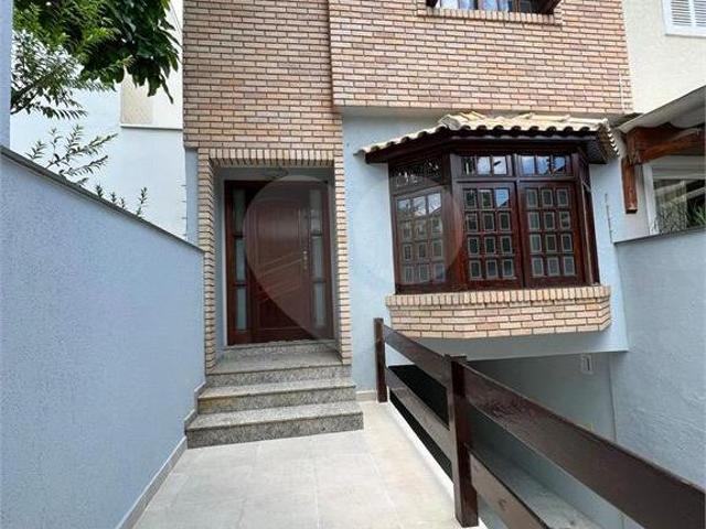 Sobrado com 3 quartos à venda em Vila irmãos arnoni SP
