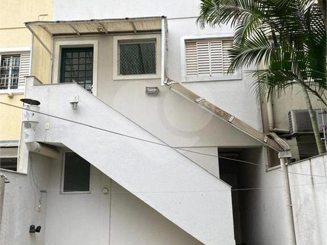 Sobrado com 3 quartos à venda em Vila lageado SP