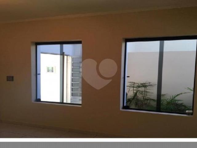 Sobrado com 3 quartos à venda em Vila leonor SP
