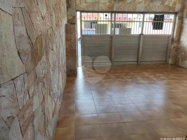 Sobrado com 3 quartos à venda em Vila Liviero SP