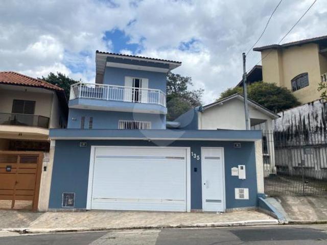 Sobrado com 3 quartos à venda em Vila palmeiras SP