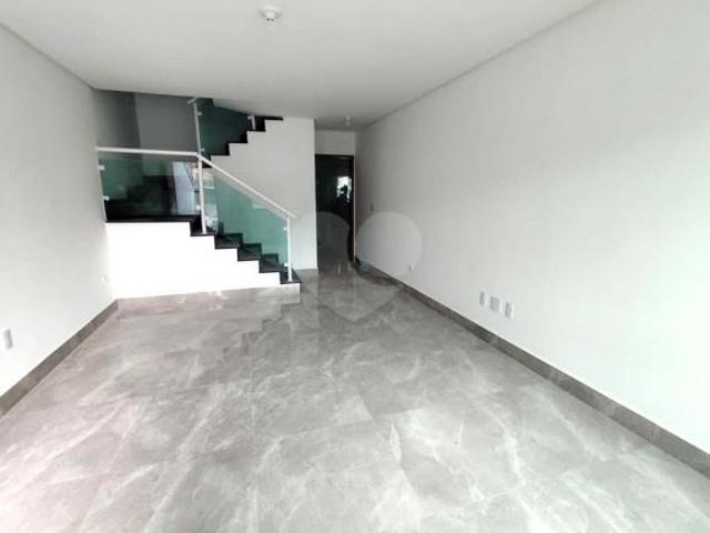 Sobrado com 3 quartos à venda em Vila paulo silas SP