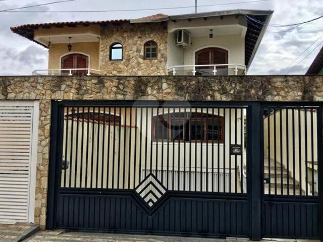 Sobrado com 3 quartos à venda em Vila Pereira Barreto SP