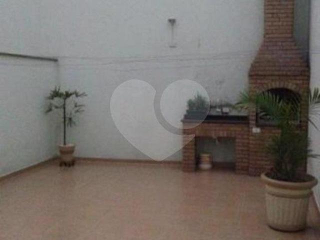 Sobrado com 3 quartos à venda em Vila pita SP